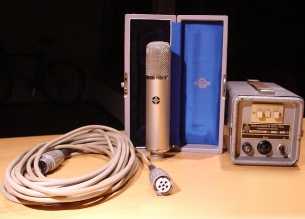 Neumann Model UM 57